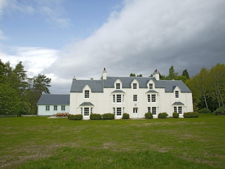 Kindrochet Lodge - Blair Atholl