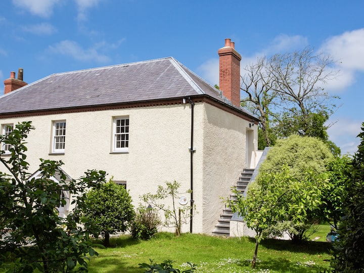 Upper Old Farmhouse - Freshwater East
