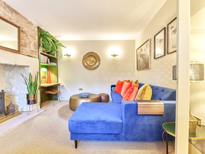 Cinnabar - Berwick-upon-Tweed