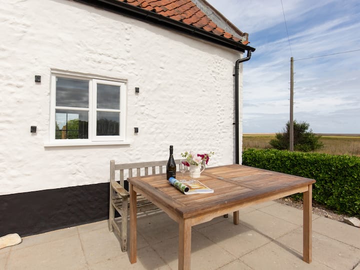 Cley Corner Cottage - Holt