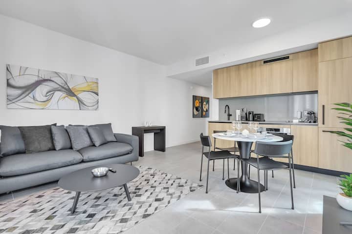 501-1800 Luxury 1 Bedroom In Downtown Miami - Miami