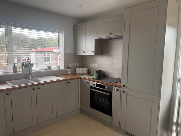 3 Bed Cottage - Sleeps 5 - Pets - Hottub - Garden - Norfolk