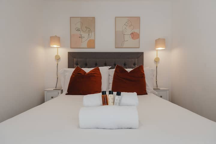 The Brighton Retreat | Boutique Stay In Cotham - Bristol