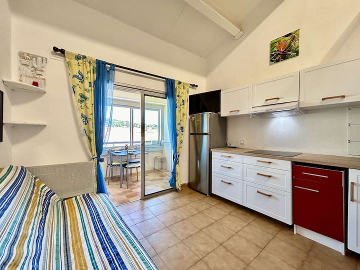 Sainte Maxime Studio Mezzanine 4 Couchages - Sainte-Maxime
