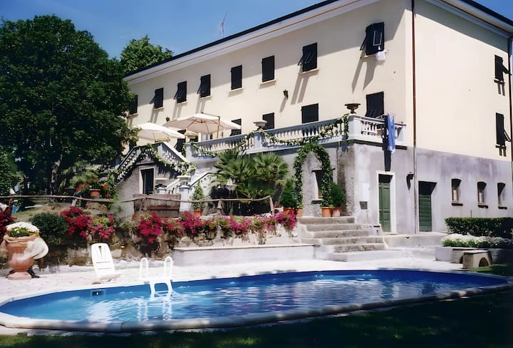 Villa Pini - 8 Persone - Carrara