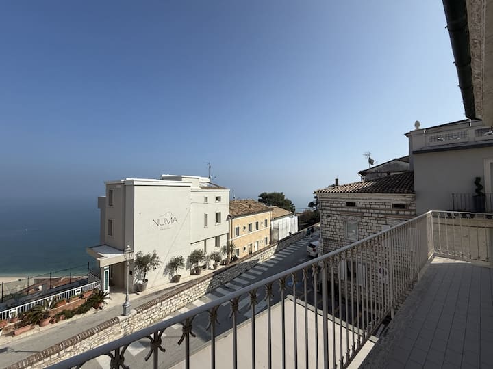 N312 - Numana: Delightful Apartment With Sea View - Sirolo