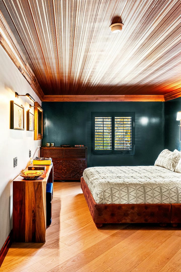 S1q - Wolfe's Moab - Moab, UT