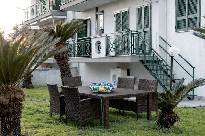 Locami Apartment Varcaturo Beach & Garden - Castel Volturno