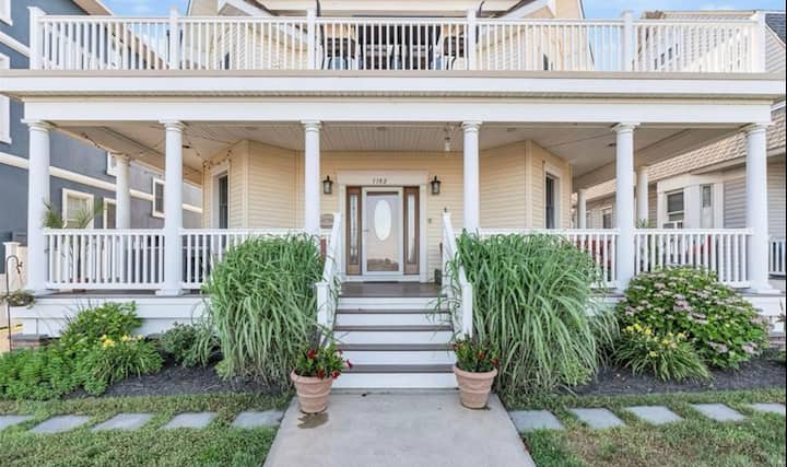 Oceanfront Escape | 3br/2ba W/ Views & Parking - Point Pleasant Beach, NJ