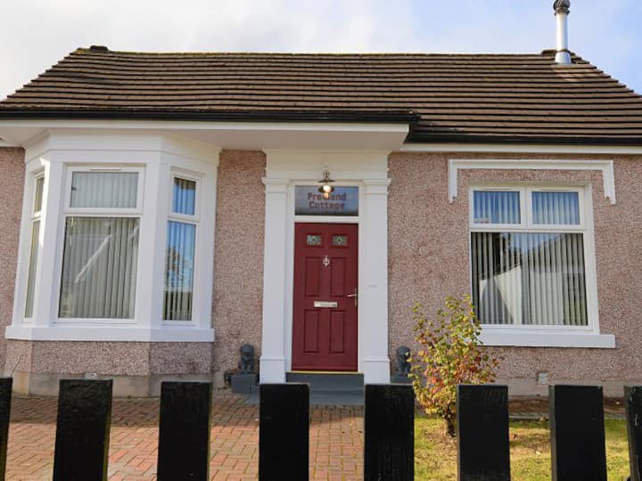 Freeland Cottage - Dunoon