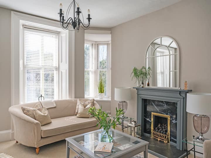 Lovely Little Let - Dunkeld, UK