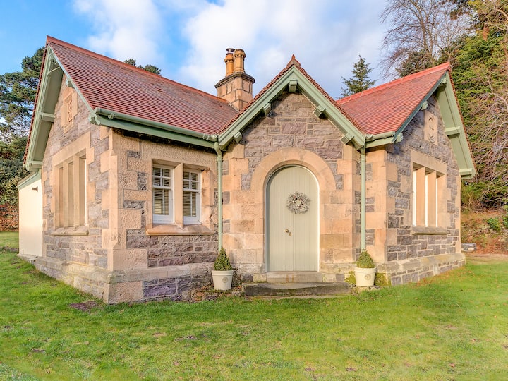 Firlands Lodge - Ukc6205 - Forres