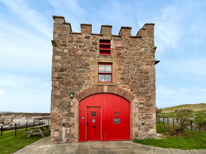 Nisbet's Tower - Eyemouth