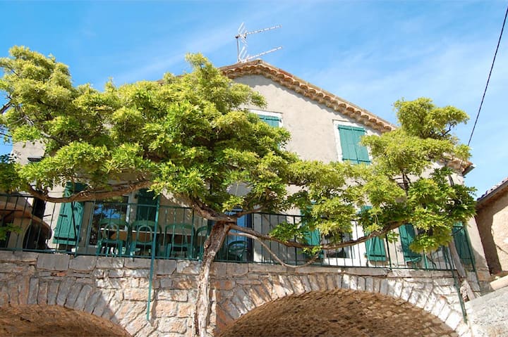 Gite Oustaou - Village De Gîtes - Vallon-Pont-d'Arc