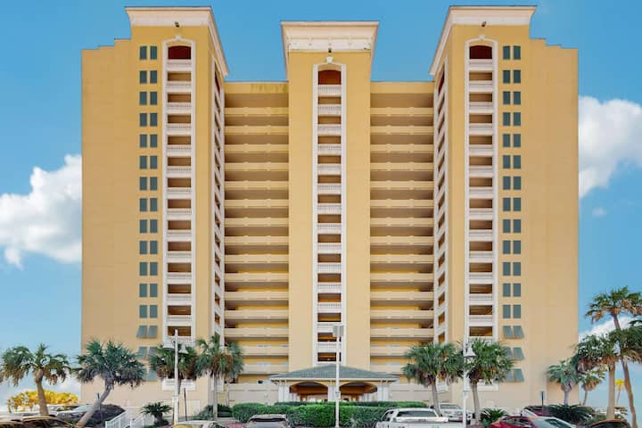 Incredible 2br Oceanfront | Balcony | Pool - Pensacola Beach, FL