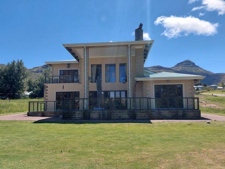 Golf Course View - Clarens