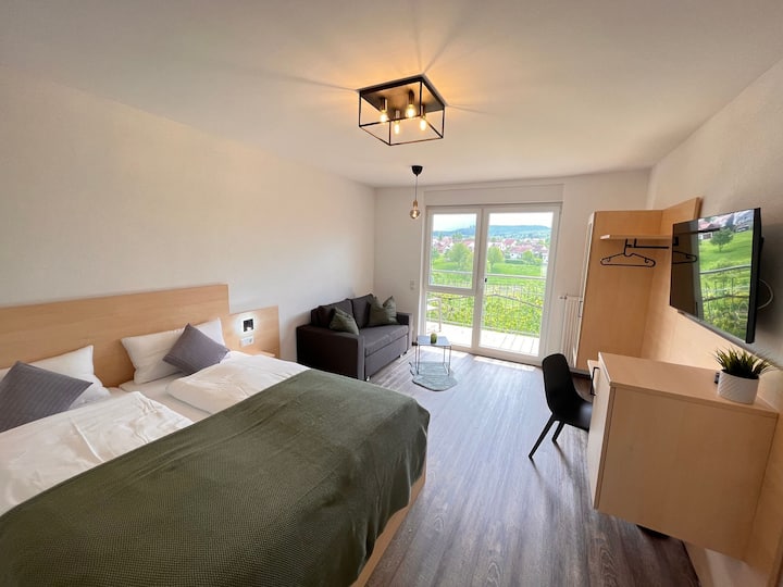 Komfort-appartement 1, Gästehaus Zum Wolffenturm - Obersulm