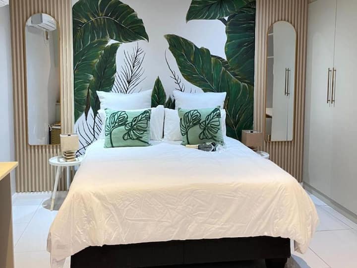 Standard Queen Room - Middelburg