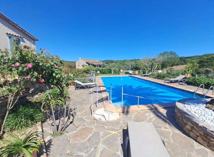 Authenticité & Sérénité Au Cœur Des Vignes Maison - Ramatuelle