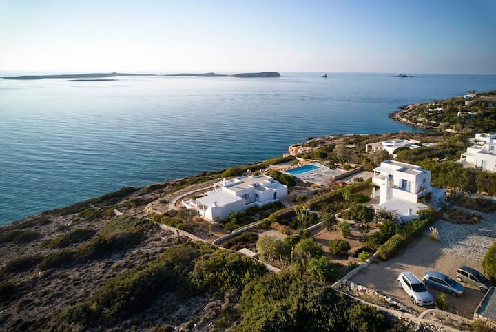 Seafront Villa Thea -Island Living- - Antiparos