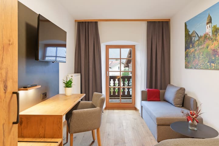 Single Room #1 With Balcony At Keilhof Guesthouse - Prien am Chiemsee