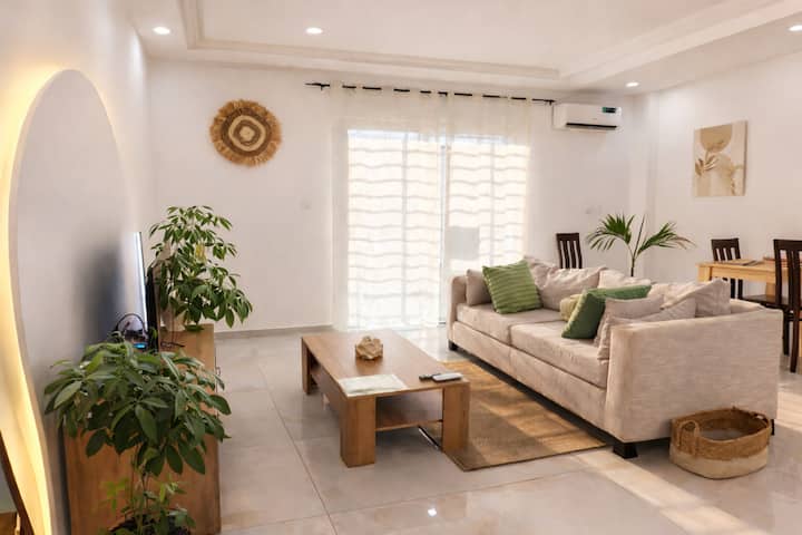 King Bed | Pool | Wifi | Self Checkin | Parking - Abidjan