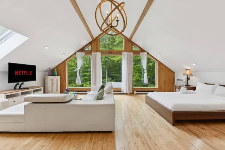 Chalet Moderne Laurentides Piscine Privée & Nature - Hawkesbury