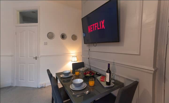 The Saltwell Suite - 게이츠헤드