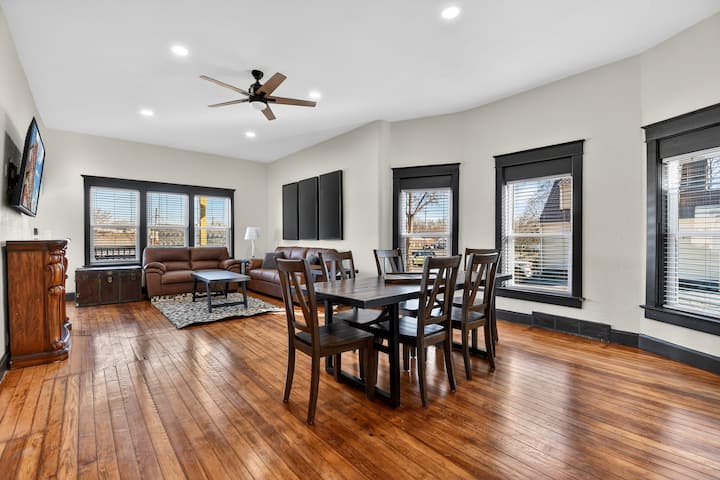 The Landing At The Roost - Pleasant Hill, MO