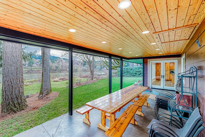 3br River-view With Deck, Grill, & Firepit - Oregon