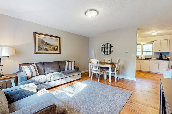 2br Peaceful Getaway With Patio & W/d - Near River - Oregon