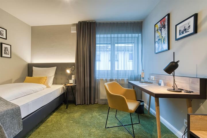 Wyndham Ingolstadt | Standard Single | Near Danube - Ingolstadt