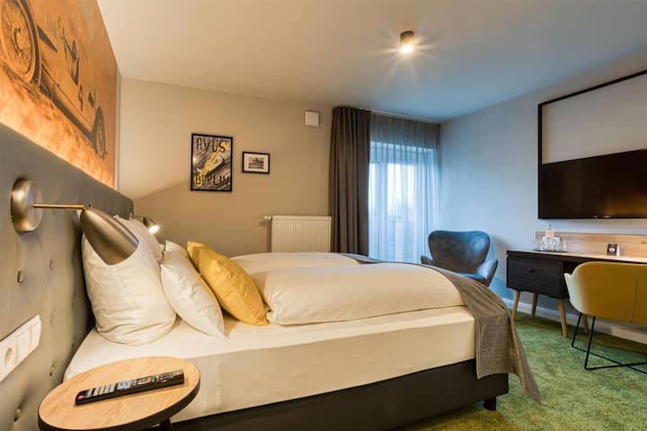 Wyndham Ingolstadt | Comfort Double | Danube Stay - Ingolstadt