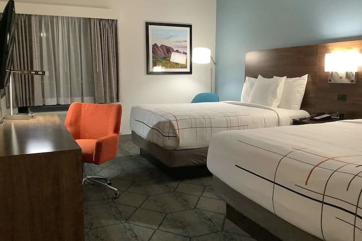 La Quinta Littleton | 2 Queen | Denver Gateway - Morrison, CO