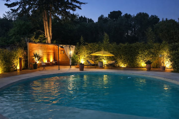 Superbe Villa Piscine Jardin Proche Aix - Éguilles