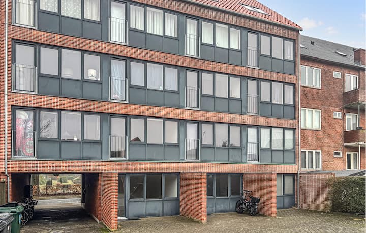 Nice Apartment In Esbjerg With Wifi - Esbjerg