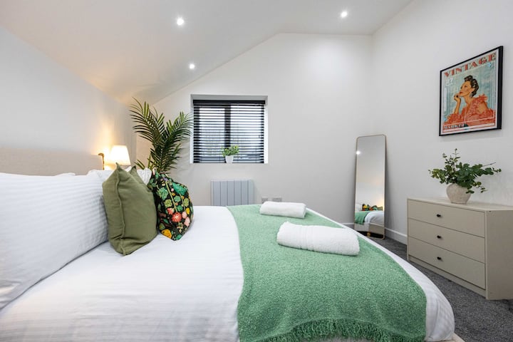 The Knutsford Loft | Central & Stylish Stay - Knutsford