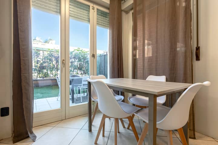 Monolocale Luminoso Con Giardino Privato - Bergamo