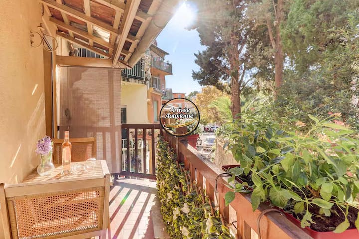 Cocon Victoire Terrasse Clim Rénové Proche Plage - Villefranche-sur-Mer