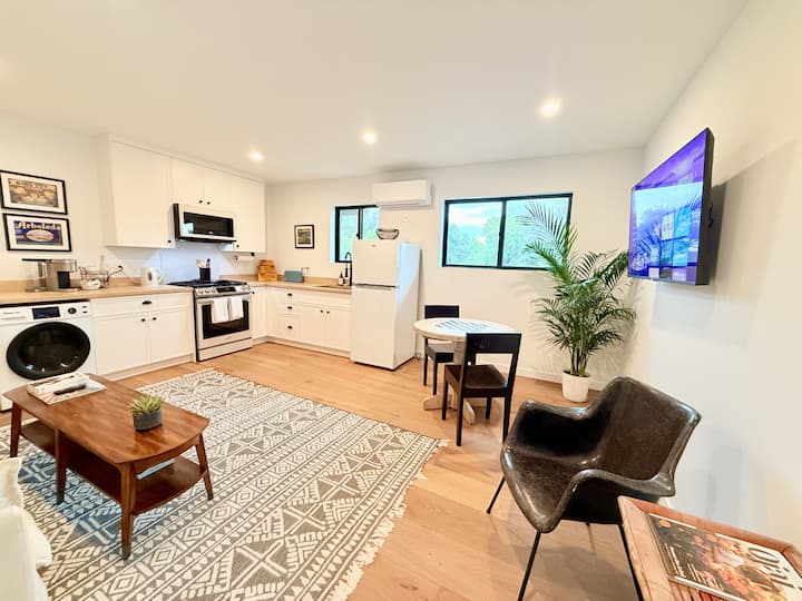 Modern Ojai 1br Suite Near Town - Ojai, CA