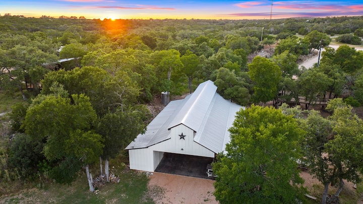 Driftwood Dreams, At Wanderin’ Star Farms - Dripping Springs, TX