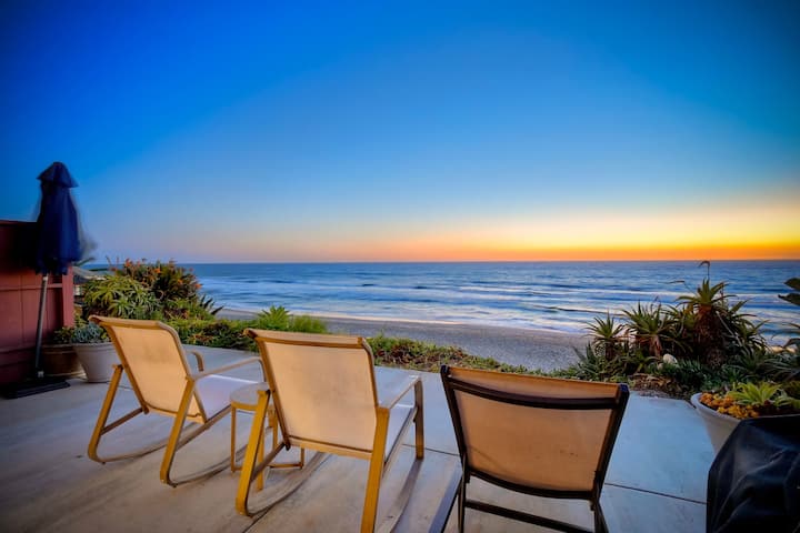 Oceanfront Patio • Beach Access • Bbq • Wi-fi - Carlsbad, CA