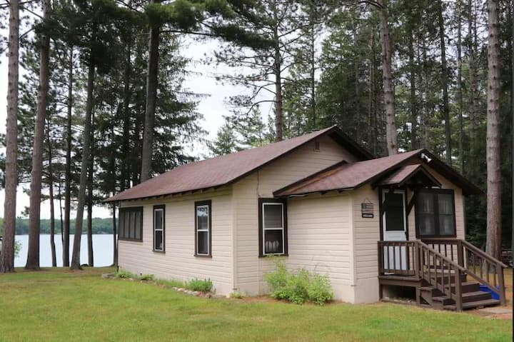 Fishermans Cottage On Big Arbor Vitae Lake - Minocqua, WI