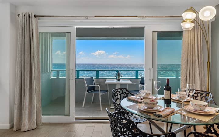 1 Bed, 1 Bath, Ocean Views, 3 Pools, Walk To Beach - Saint Thomas