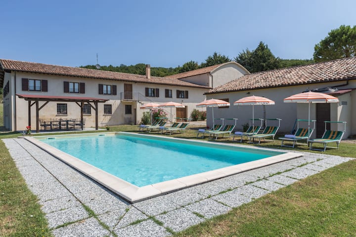 Villa Felice, Private Pool And  Hills - Pergola