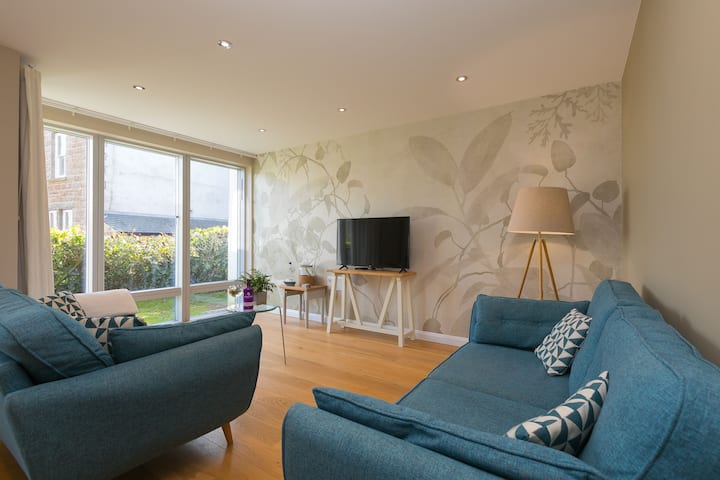 Karolva-st Ives-ground Floor Apartment-parking - St Ives