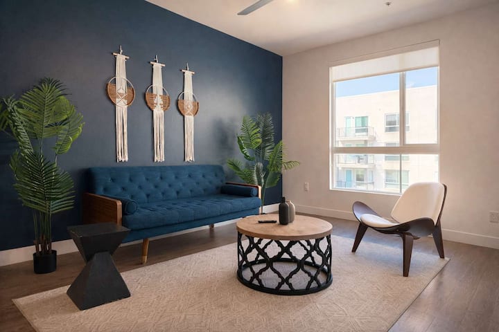 Spacious Stay 10 Min To Disneyland | Pool & Gym - Tustin