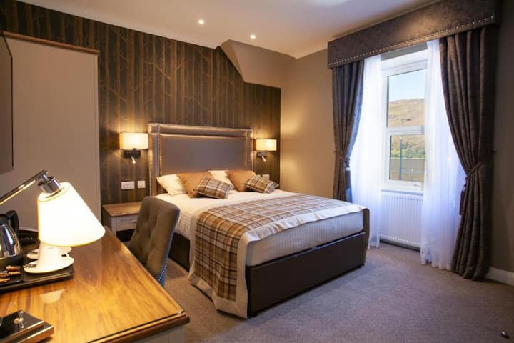 Deluxe Double Room At Lochiel Villa Guesthouse - Fort William
