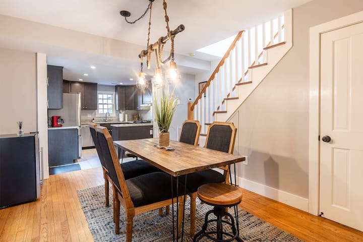 Historic Row House Near Usna W California King - Annapolis, MD