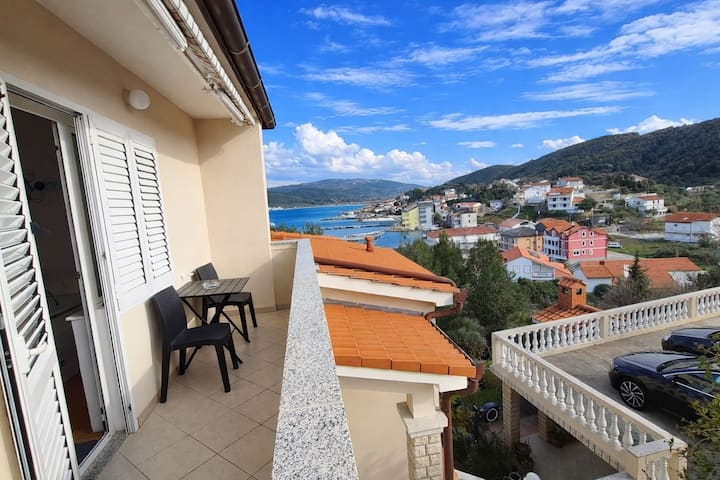 Apartment Nikolina 4 With Sea View - Supetarska Draga